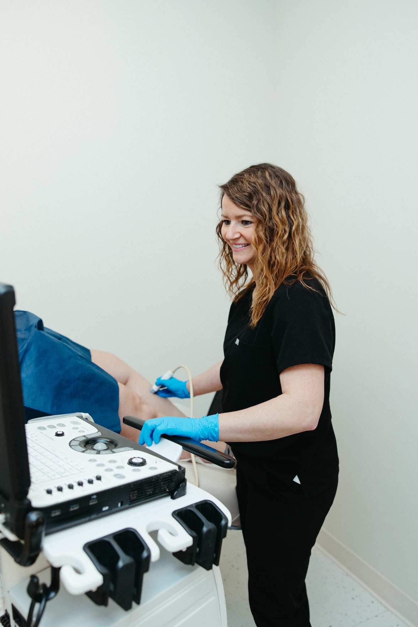 Leg Pain Treatment in Lancaster | Advanced Vein & Laser Center